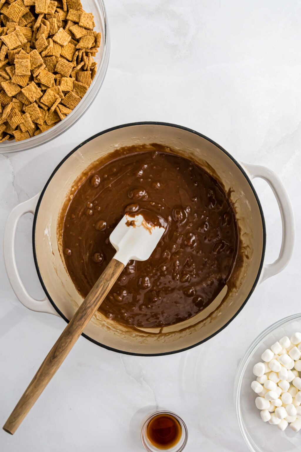 Golden Graham Bars - Salads Soups and Sweets